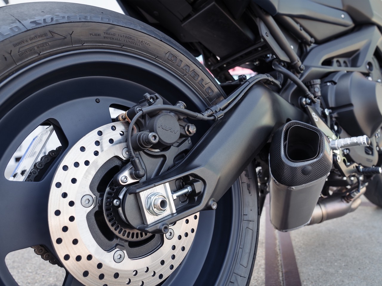 Yamaha XSR900 Custom - JVB Moto CP3, Futuristic Retro Build