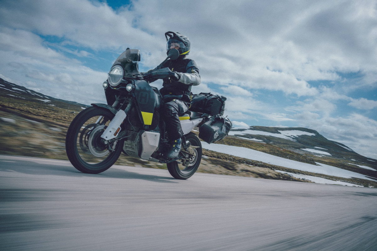 Husqvarna Norden 901: The Adventure Begins